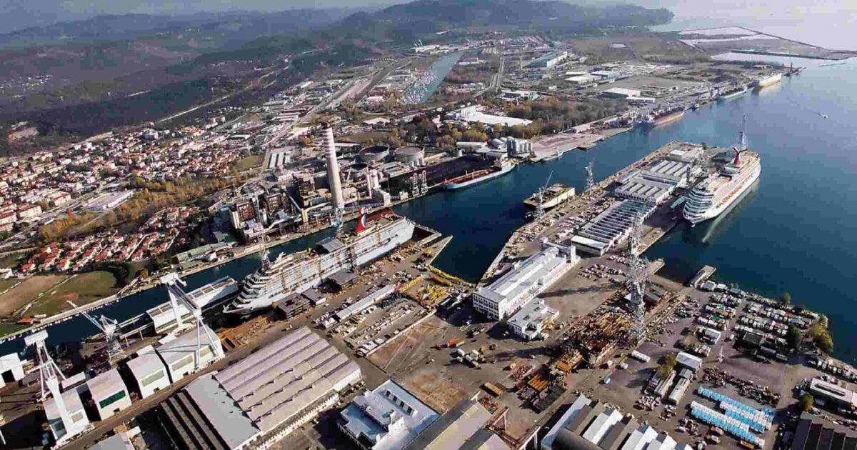 Arriva a Monfalcone l'ultima nave carica d'acciaio dall'Ucraina ...