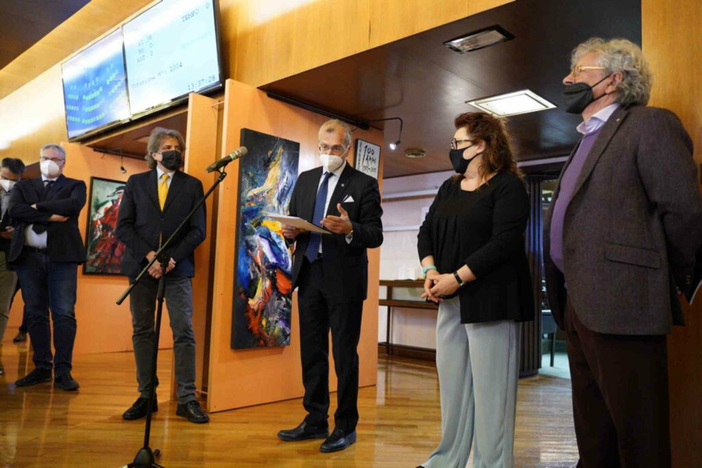Arte, inaugurata mostra opere Francesca Ledri, Zanin: "Esplosione di ...